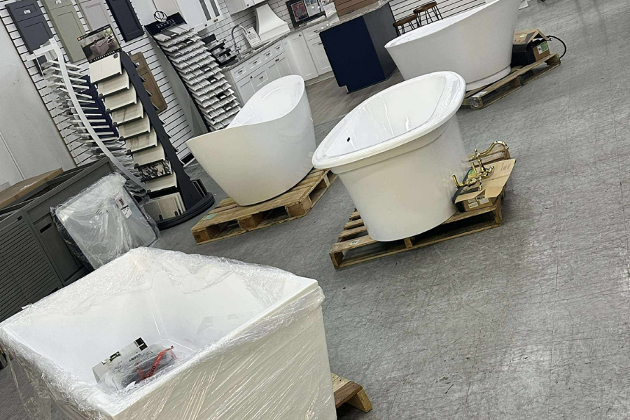 🛁 Your Summer Escape Starts Here: Create a Spa Vibe with a Freestandin ...